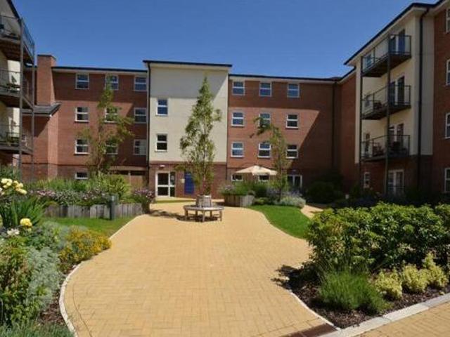 Adlington House, High Street, 1 Bedroom Retirement
