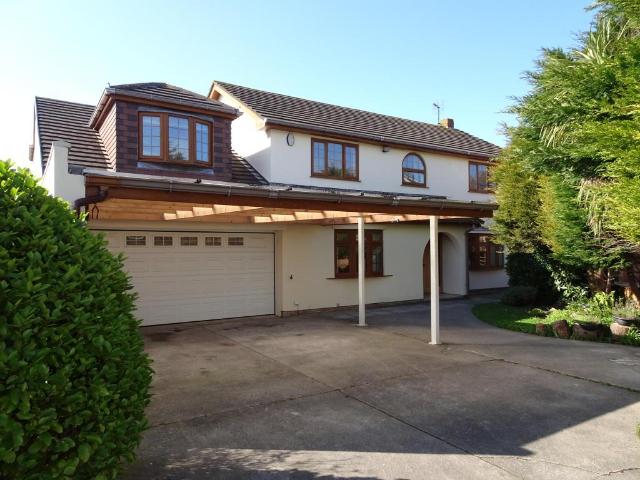 Adrian Close, Porthcawl CF36 4 bed detached house to rent £2,600 pcm £600 pw