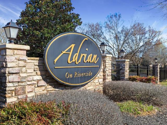 Adrian on Riverside 3 Bedroom Apartment for Rent at 5243 Riverside Dr, Macon, GA 31210
