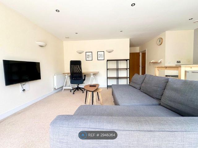 Adriatic Apartments, London E16, Studio to rent, £1,850 pcm | PrimeLocation