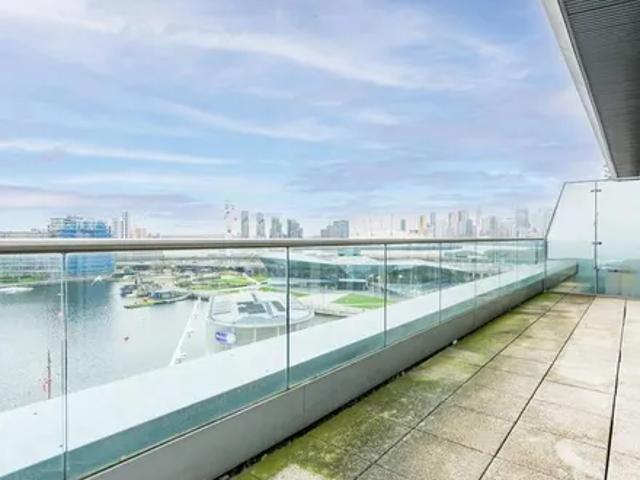 Adriatic Apartments, Western Gateway, London, E16 1BT, United Kingdom | 2 bed apartment for rent #135549036 | Rentberry