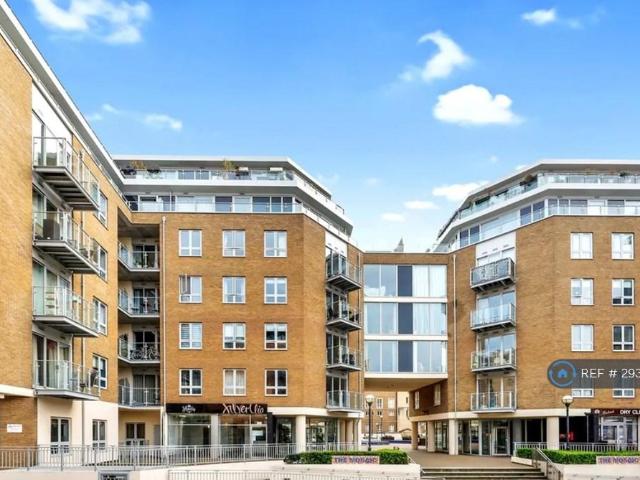 Adriatic Building, London, E14 1 bed flat to rent £1,900 pcm £438 pw
