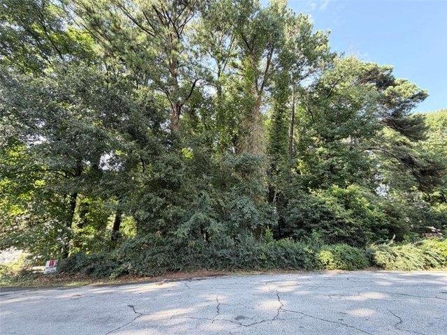 Adriatic Dr NW, Conyers, GA 30012