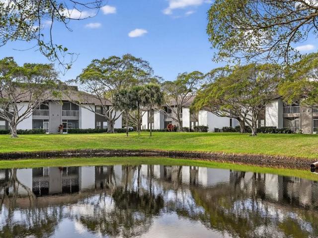 Advenir at Banyan Lake 1 Bedroom Apartment for Rent at 1561 Stonehaven Dr, Boynton Beach, FL 33436