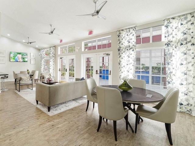 Advenir at The Oaks 1 Bedroom Apartment for Rent at 3100 Old Winter Garden Rd, Ocoee, FL 34761