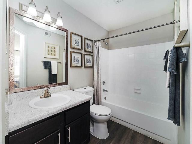 Advenir at The Oaks 2 Bedroom Apartment for Rent at 3100 Old Winter Garden Rd, Ocoee, FL 34761