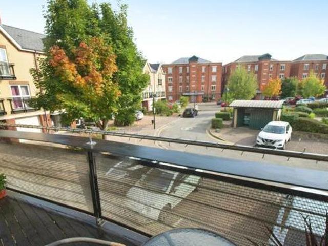 Adventurers Quay, Cardiff, 2 Bedroom Flat