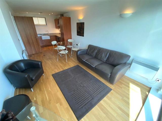Advent 1, 2 Isaac Way, Manchester City Centre, M4 7EB