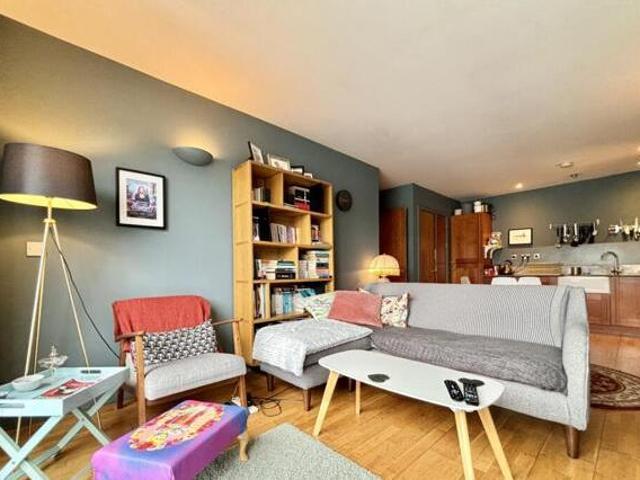 Advent, Isaac Way, 2 Bedroom Apartment