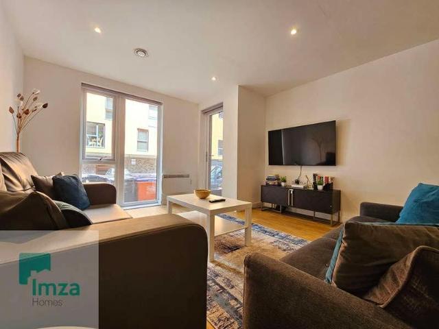 Advent Way, Manchester, Greater Manchester, M4