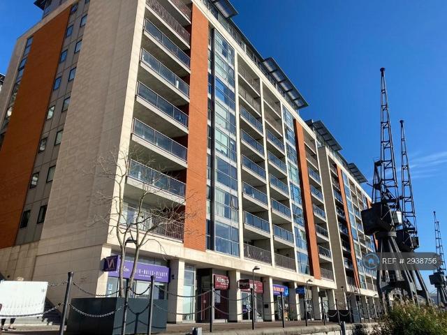 Aegean Apartments, London, E16 1 bed flat to rent £1,700 pcm £392 pw