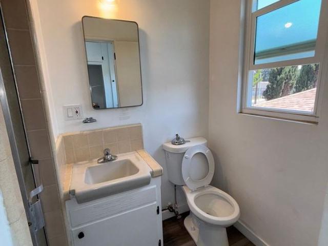 Aerick Studio Apartment for Rent at 632,636,644,646 Aerick St, Inglewood, CA 90301