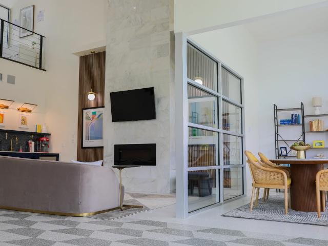 Aero White Rock 2 Bedroom Apartment for Rent at 9857 Audelia Rd, Dallas, TX 75238 Lake Highlands