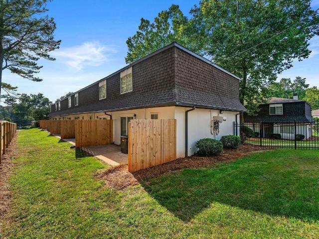 Aero 24Twenty 2 Bedroom Home for Rent at 2420 Heaton Dr, East Point, GA 30344