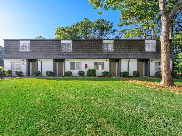 Aero 24Twenty 3 Bedroom Home for Rent at 2420 Heaton Dr, East Point, GA 30344