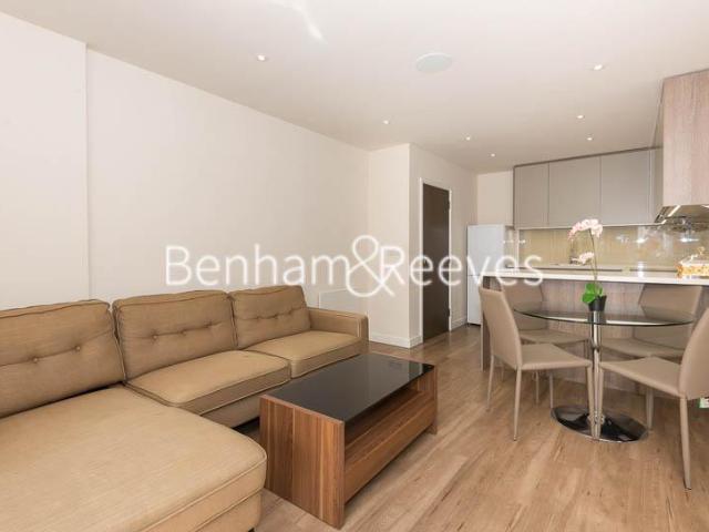 Aerodrome Road, Colindale NW9 1 bed apartment to rent £1,700 pcm £392 pw