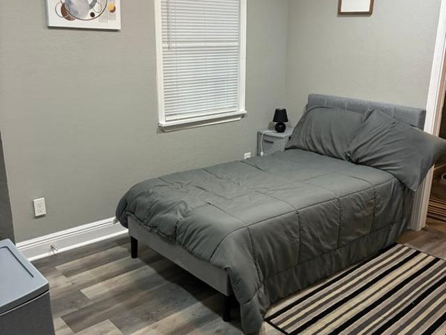 Affordable Clean and Comfortable