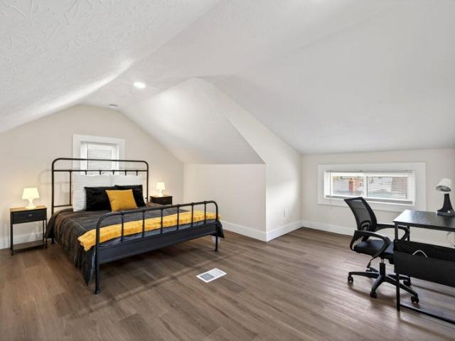 Affordable & Comfy Walnut Hills Home | Bus Stop 1
