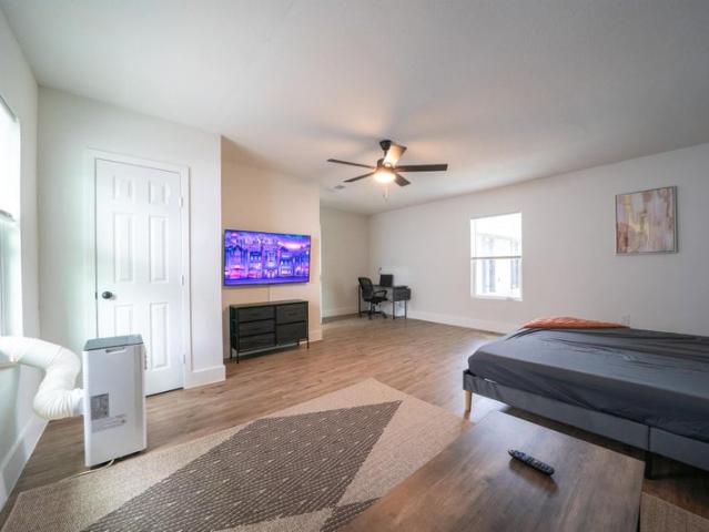 Affordable Comfort in San Antonio Large Renovated