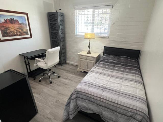 Affordable Furnished Bedroom in PhoenixUtilities