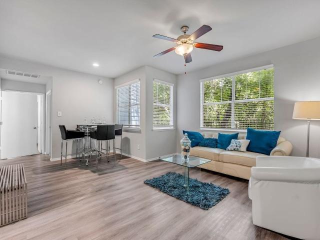 Affordable Luxury Living 1 Bedroom Apartment for Rent at 3130 Stag Rd, Dallas, TX 75241