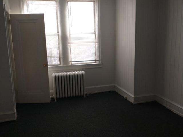 Affordable Large Sized Room _$Week_All Utilities
