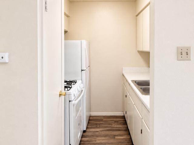 Affordable Living at Kings Square Apartments | $950 1 3 Bedroom Apartment for Rent at 2625 E Illinois Ave, Dallas, TX 75216 Cedar Crest Country Club Estates