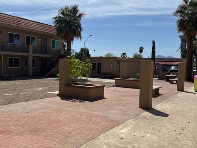 Affordable Living in an Unbeatable Location — Summer Estates, Leasing Availability! 2 Bedroom Apartment for Rent at 1223 N Dysart Rd, Avondale, AZ 85323