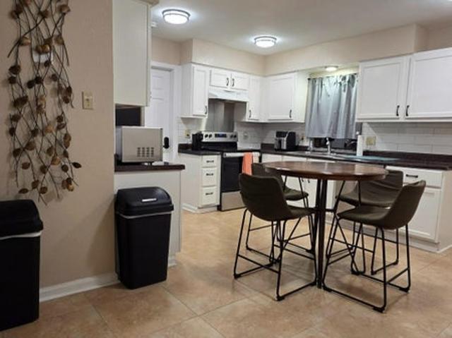 Affordable living in Northeast Garland! Minutes fr