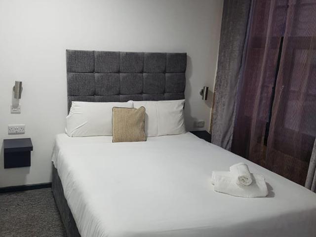 Affordable lovely furnished studio with double bed