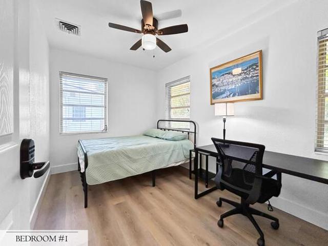 Affordable Rooms in Winter Haven Minutes from Shopping, Dining & Legoland |
