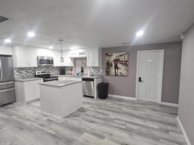 Affordable & Spacious Room in a Beautifully Remod