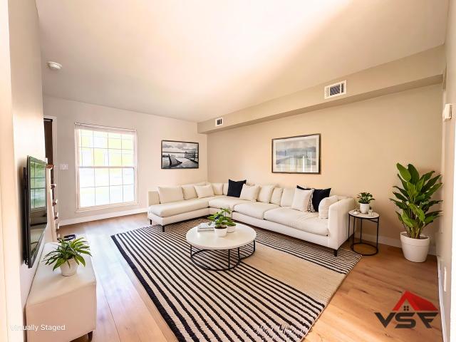 Affordable, Spacious Townhome Living in Middletown 2 Bedroom Apartment for Rent at 4373 Bonita Dr, Middletown, OH 45044