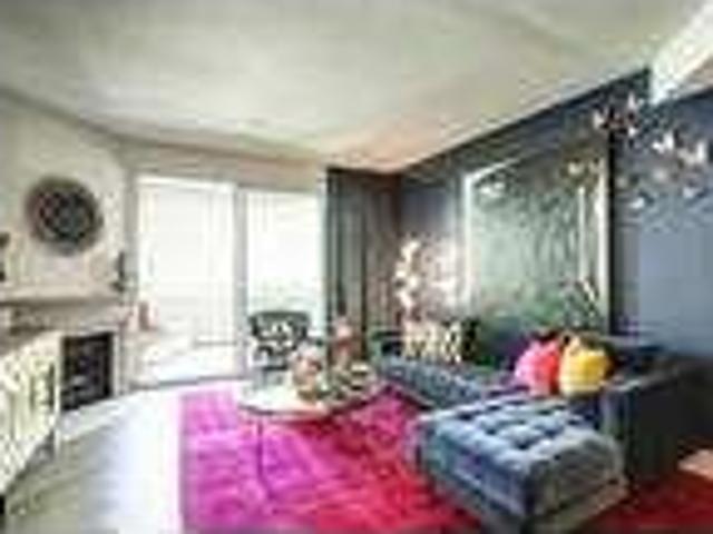 Affordable 1 Bed 1 Bath Available Today $2585 Per Month