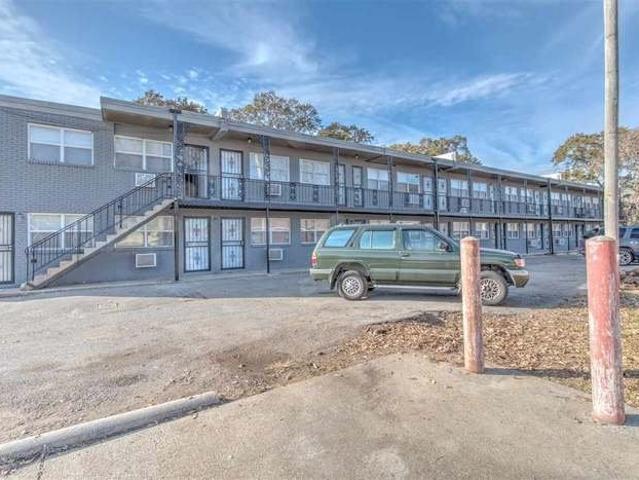 Affordable 1 or 2 Bedrooms Apartment in Midtown_ O