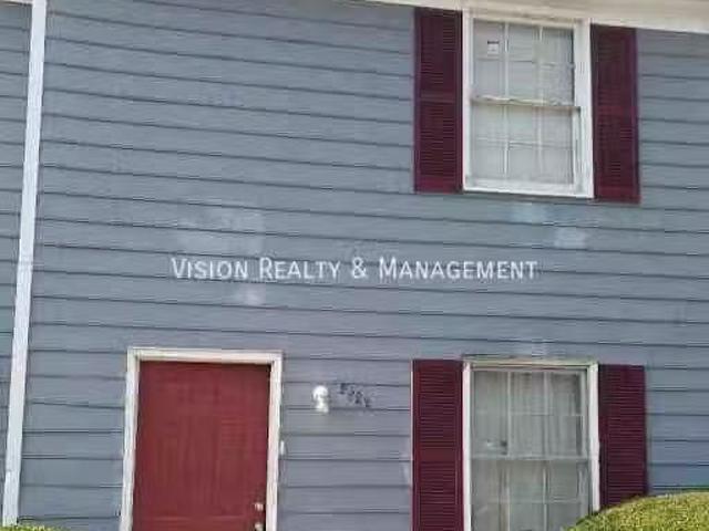 Affordable 2bedroom 1.5bathoom townhome 2622 Evans Mill Dr