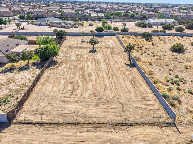 Afton, Hesperia, CA 92345