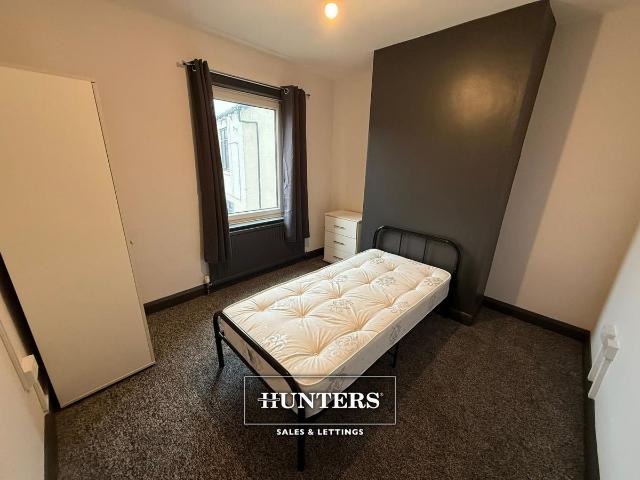 Aketon Road, Castleford WF10, Room to rent, £450 pcm | PrimeLocation