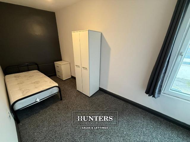 Aketon Road, Castleford WF10, Room to rent, £450 pcm | PrimeLocation