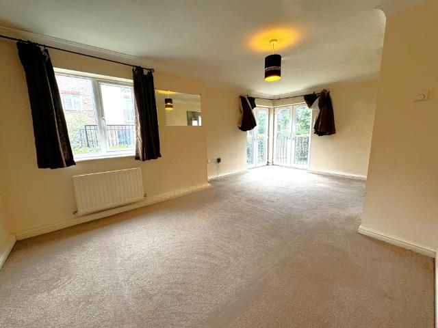 Akerlea Close, Netherfield, MILTON. 2 bed apartment to rent £1,275 pcm £294 pw