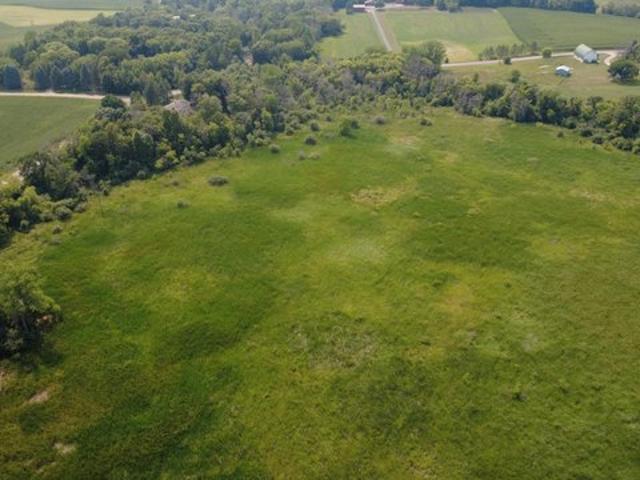 Ahern Ave SE, Watertown, MN 55388
