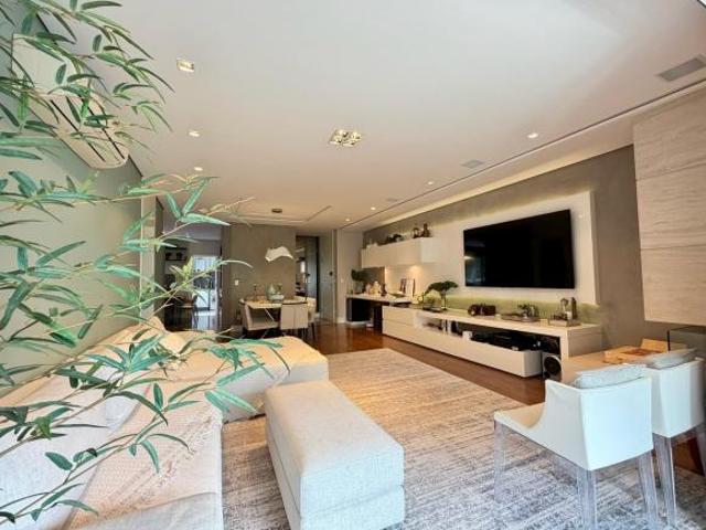 AHÚ | 3 QUARTOS 1 SUÍTE + 1 DEMI SUÍTE | 183 m² PRIVATIVOS