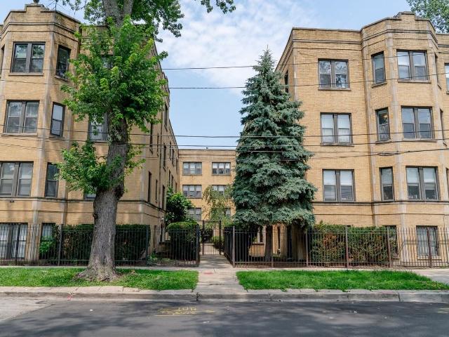 Ainslie Park 3 Bedroom Apartment for Rent at 3002 W Ainslie St, Chicago, IL 60625 Albany Park
