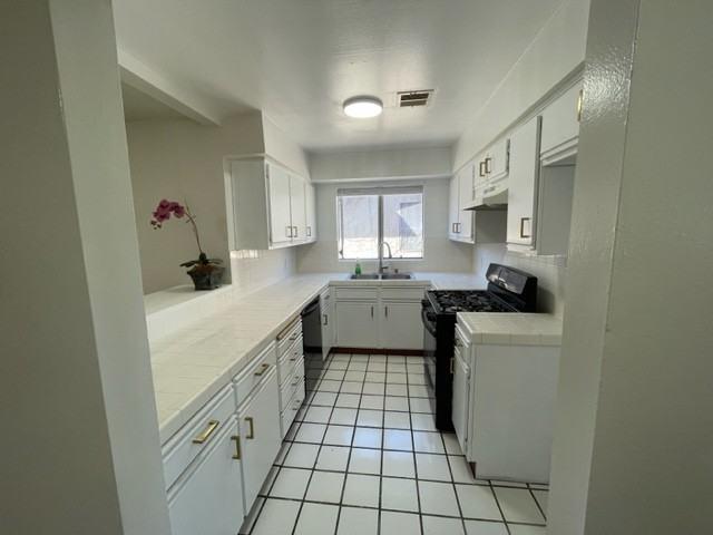 Ainsworth 3 Bedroom Apartment for Rent at 16126 South Ainsworth Street, Los Angeles, CA 90247 Harbor Gateway North