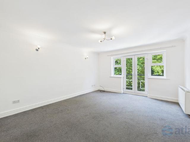 Aigburth Road, Aigburth, L17, L4, Chiltern