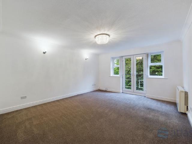 Aigburth Road, Aigburth, L17, L4, Chiltern
