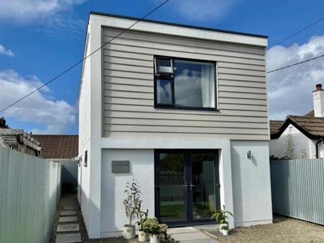 Airton, St Merryn, 2 Bedroom Detached