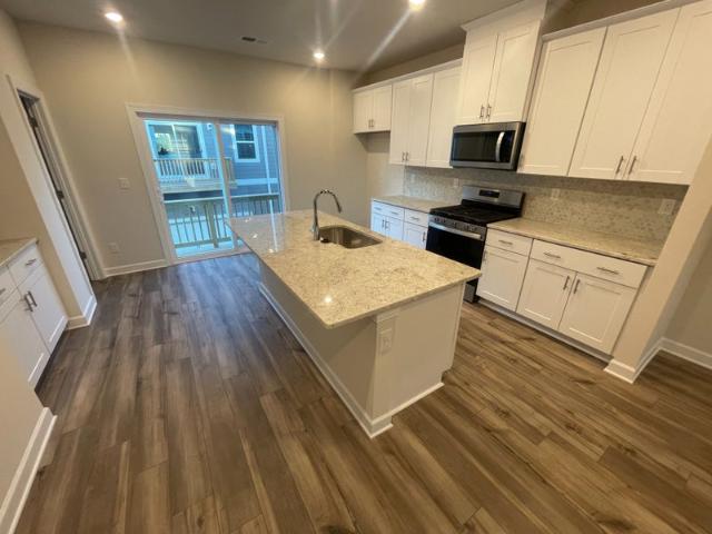 Airy place in Charlotte