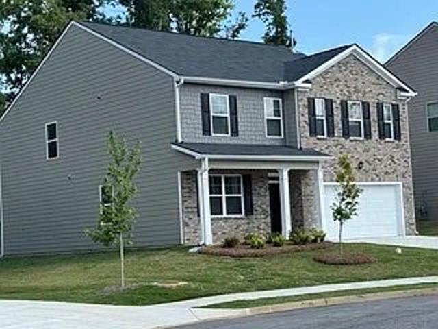 Large accom in Stonecrest