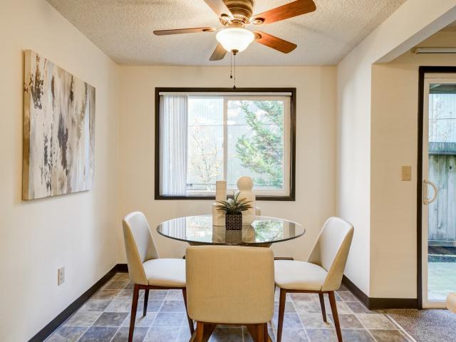 Air Conditioned, Spacious Apartments! Free Water/Sewer/Garbage!